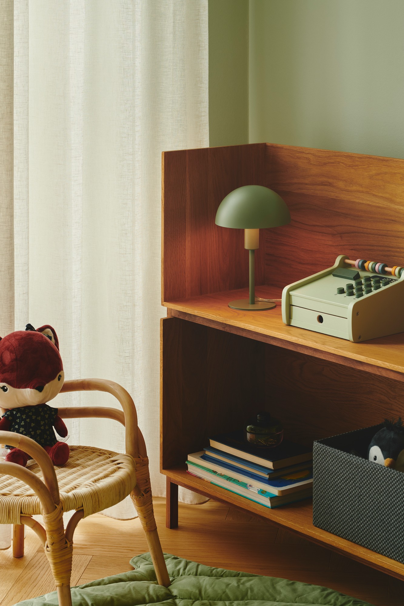 Ellen Mini | Table lamp | Dusty green